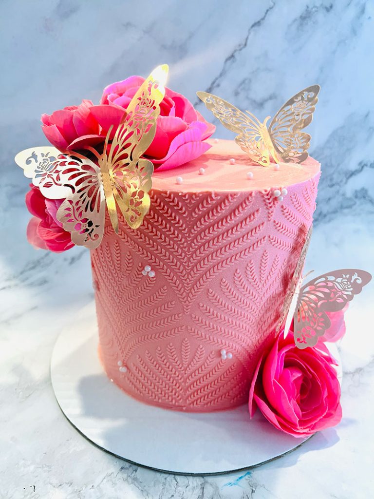 Custom Cakes & Cupcakes - SmallCakes